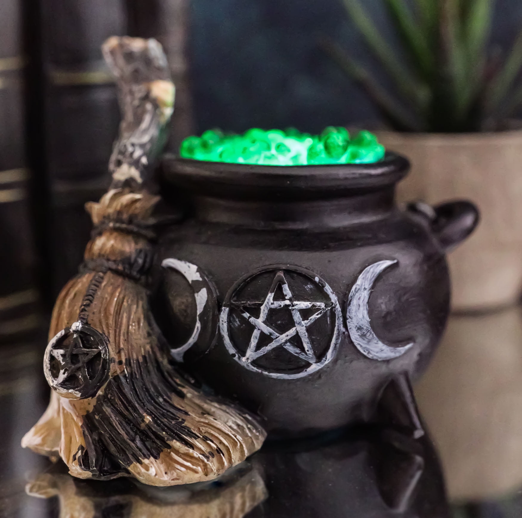 Wicca Triple Moon Goddess Pentagram LED Cauldron And Broomstick Mini ...