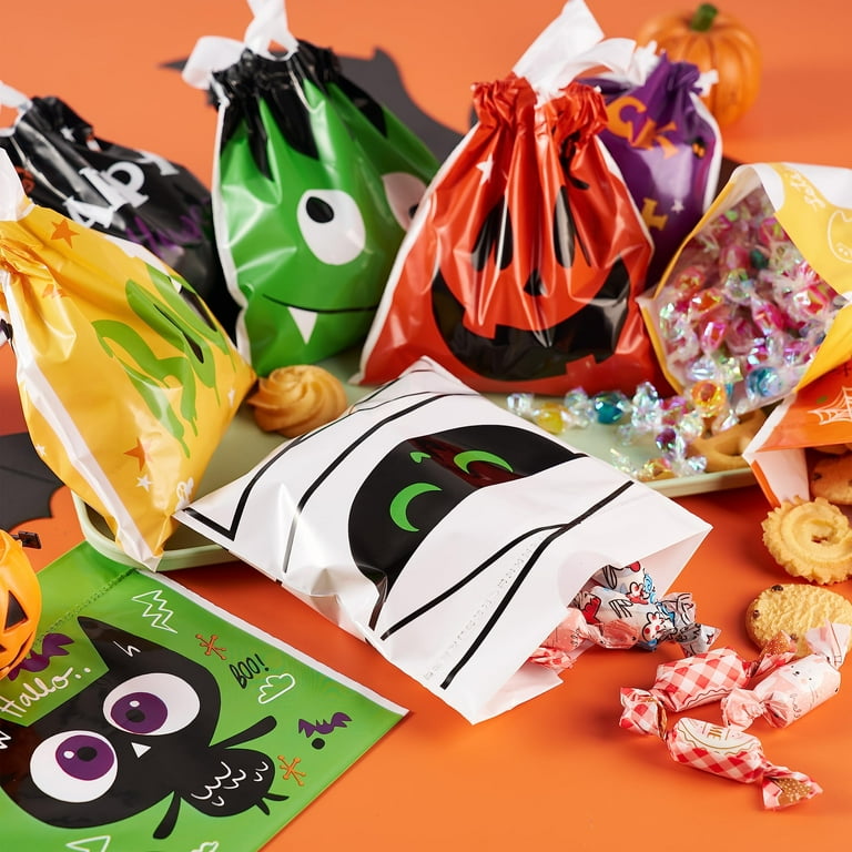 Halloween Goodie Bags With Candy Halloween: Candy Corn Favor Bags