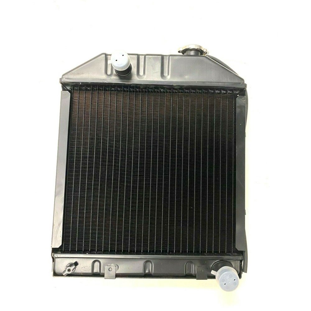 4 ROW C7NN8005H Radiator For Ford Tractors 2000 2600 3000 3600 4000 ...