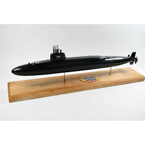 USS Benjamin Franklin SSBN-640 Submarine Model (Black Hull),Navy,20 ...