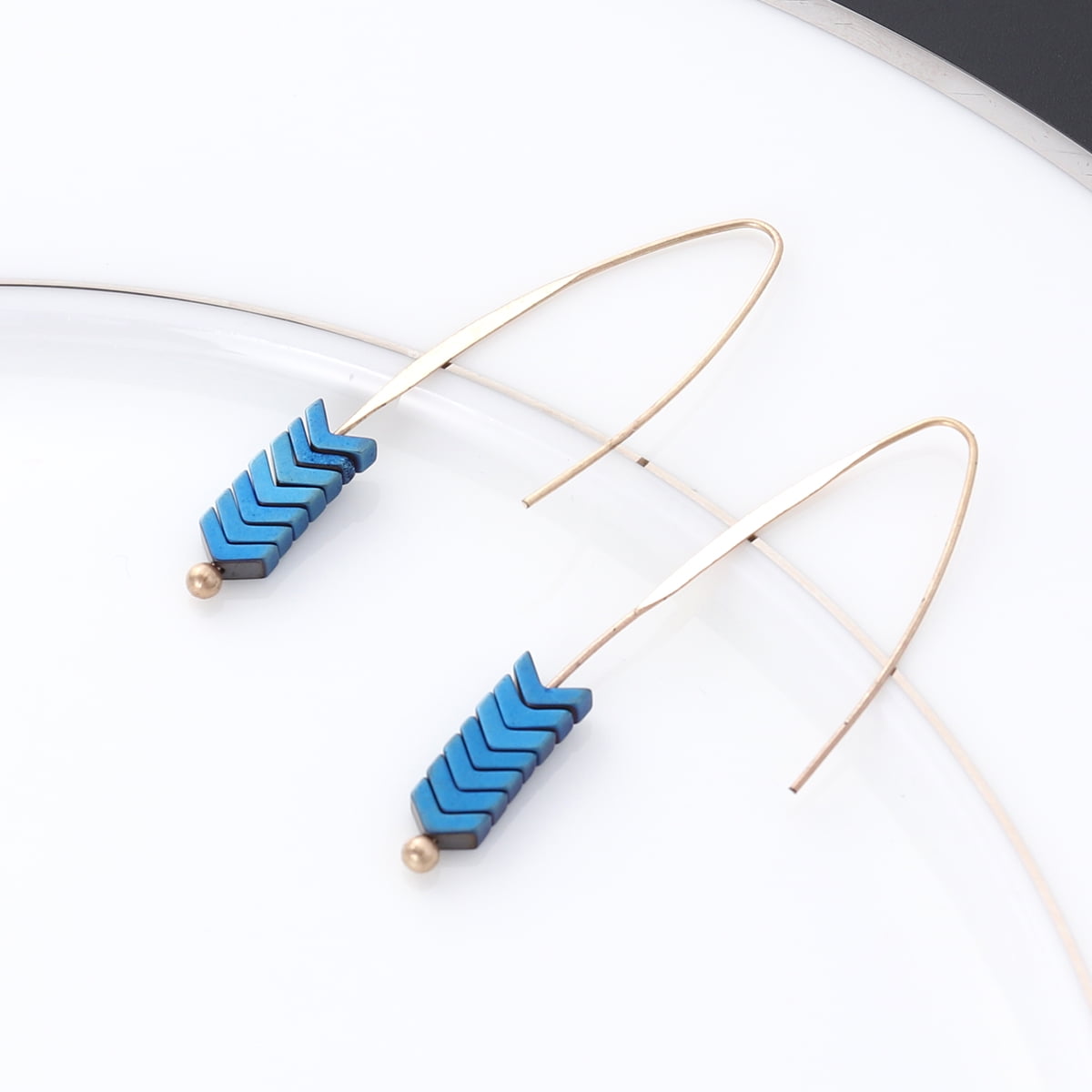 Click here for Runrotoo Retro Earrings For Women Chunky Drop Dang... prices