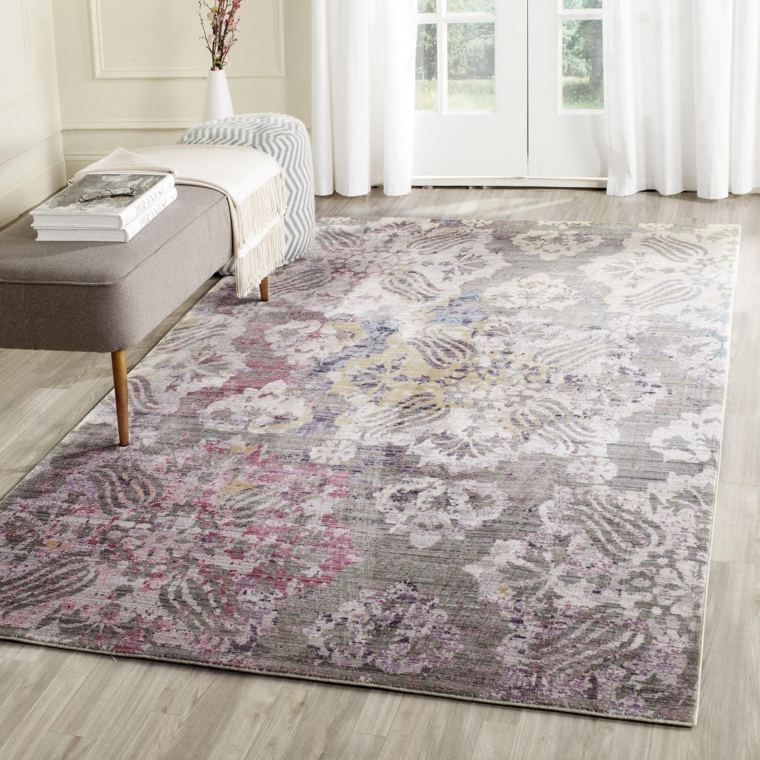 Click here for Safavieh Valencia Rowland Vintage Floral Area Rug... prices