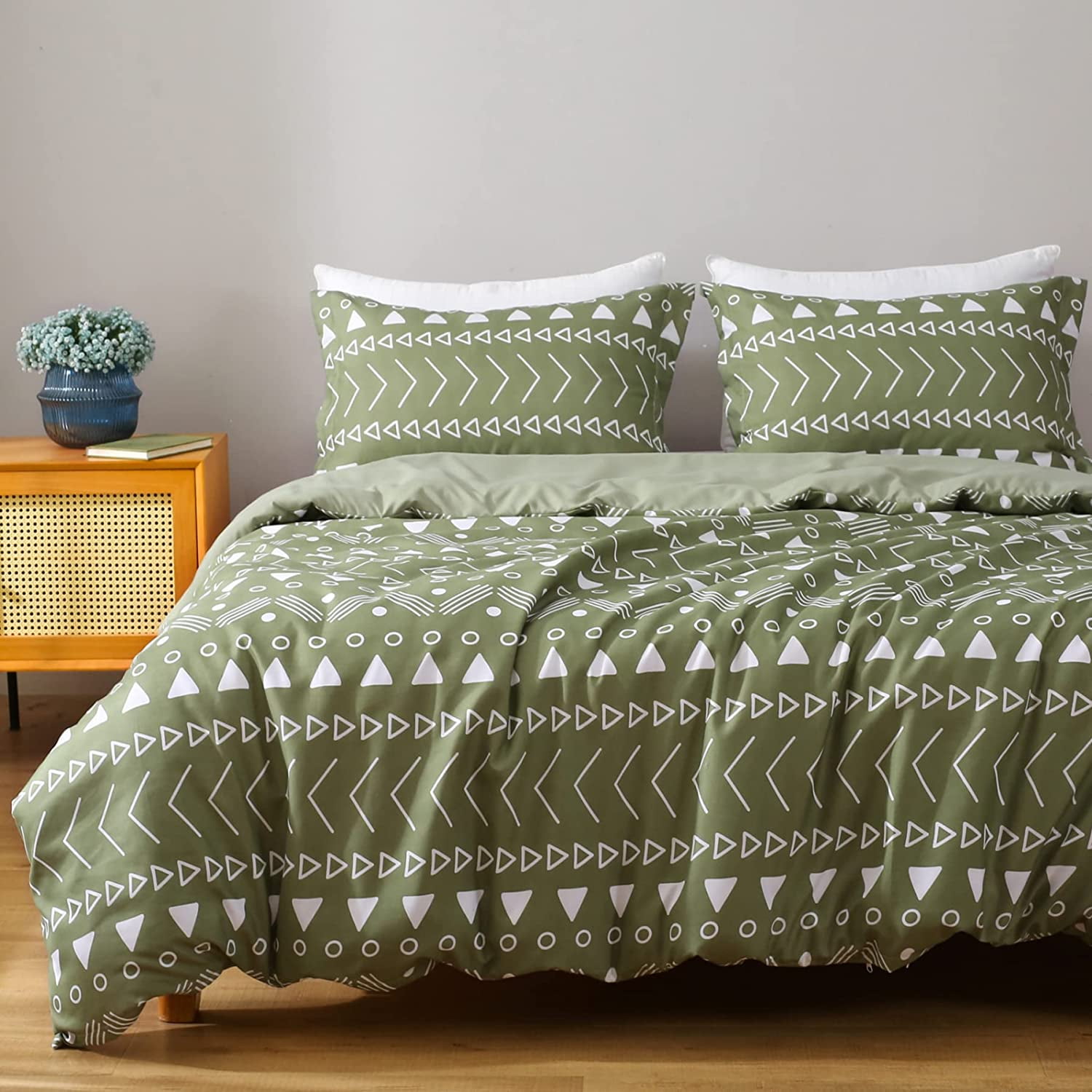 Sage Green Aztec Duvet Cover Queen Size 100% Microfiber Geometric ...