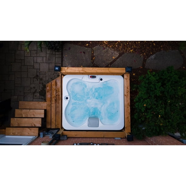 Gander 4-Person Acrylic Plug & Play Spa - With Lounger - Walmart.ca