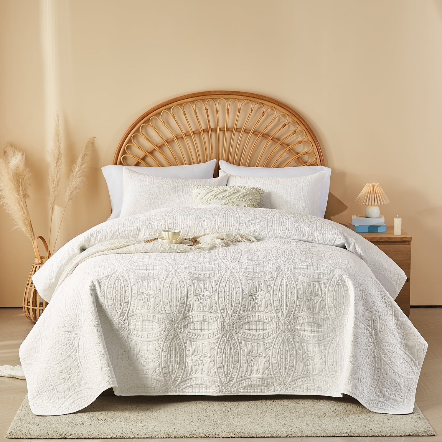 Click here for Flymme 3 Pieces Queen Quilt Bedding Set beige Full... prices