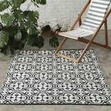 Mainstays 6' 6" x 9' 6" Black Medallion Outdoor Area Rug - Walmart.com