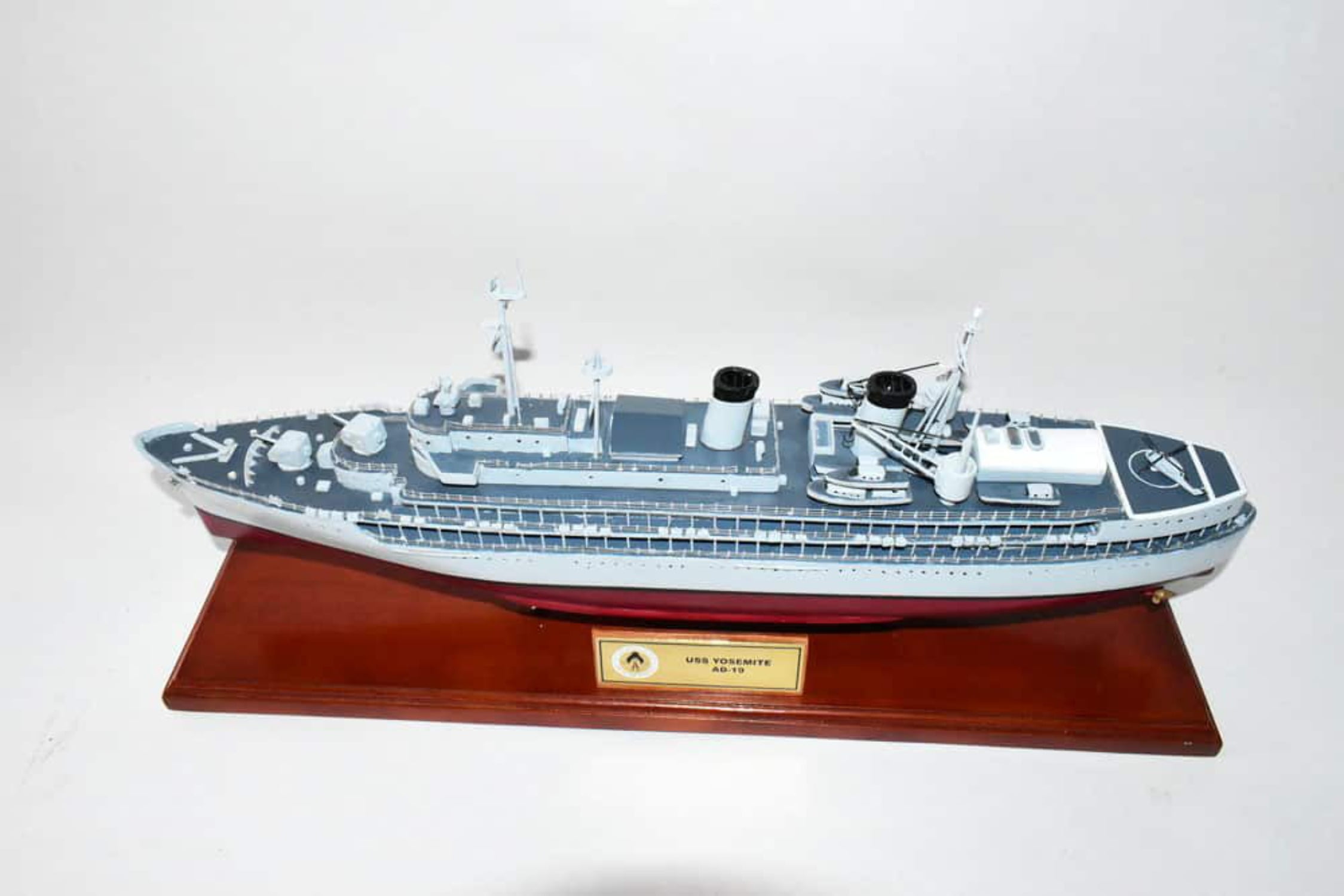 USS Yosemite AD-19 Dixie Class Destroyer Tender,Navy,Scale Model ...