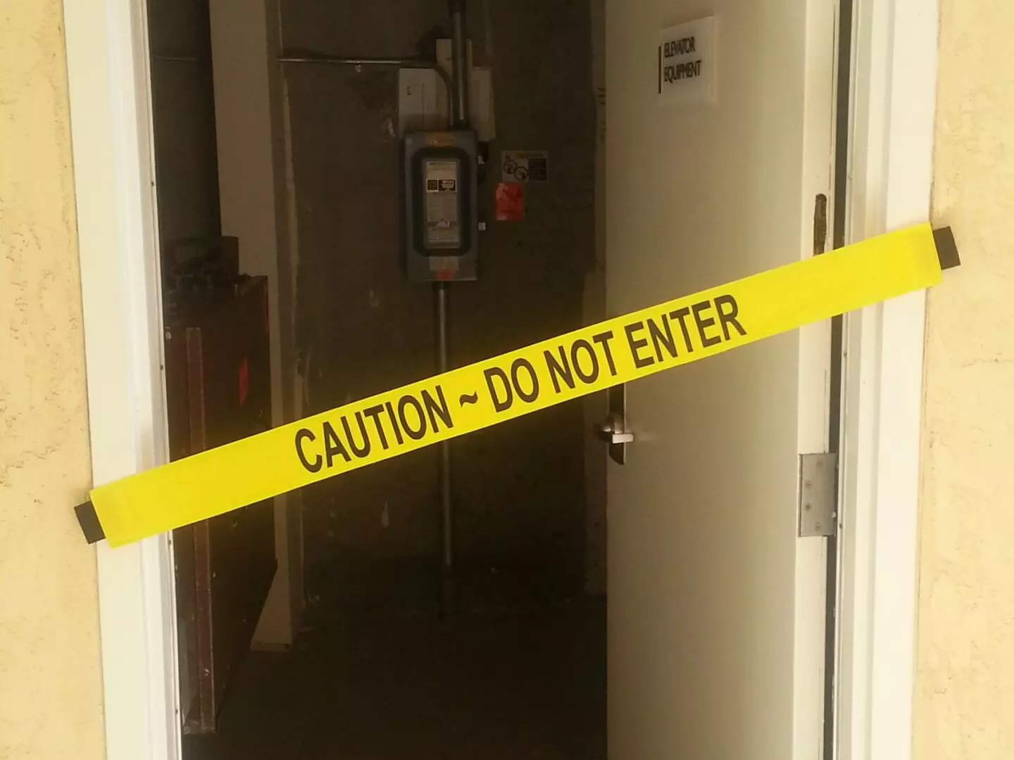 Caution - Do Not Enter Sign - Nylon Banner with Magnetic Ends - Walmart.com