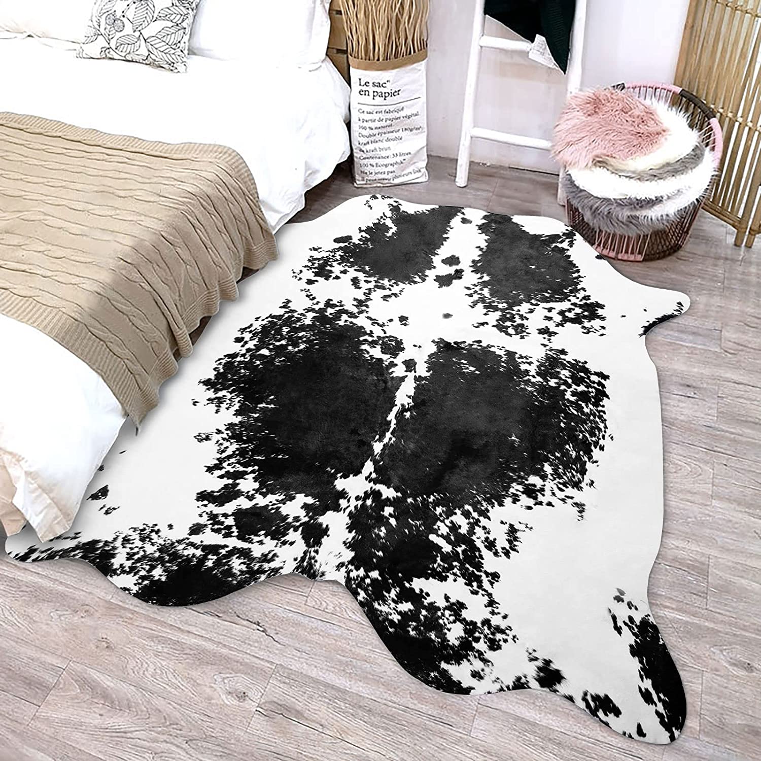 Lochas Faux Cowhide Area Rug Super Soft Mat Carpet Cow Print Rugs for ...