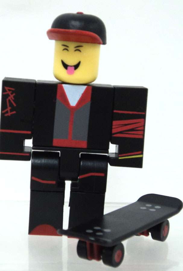 Toys And Hobbies Action Figures Tv Movie And Video Games Mr Roblox Outrageous Robloxians Bling