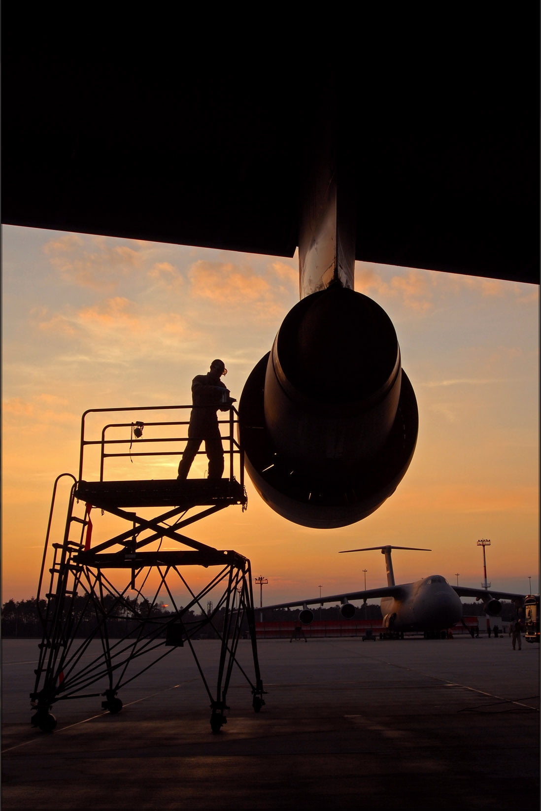 24"x36" Gallery Poster, Engine check TF 39 Engine Lockheed C-5 Galaxy ...