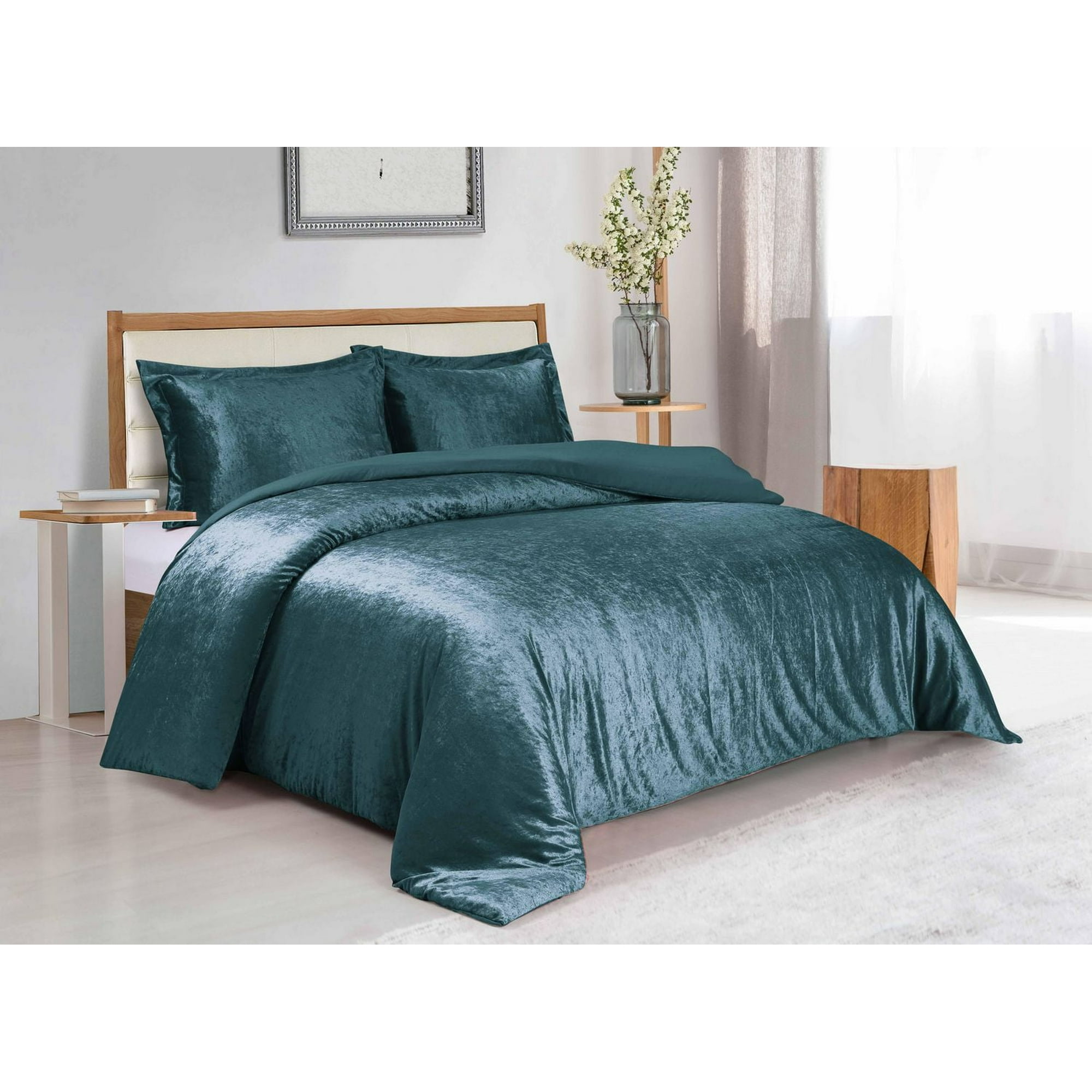 Click here for Swift Home Solid Crushed Velvet Duvet Cover Set prices