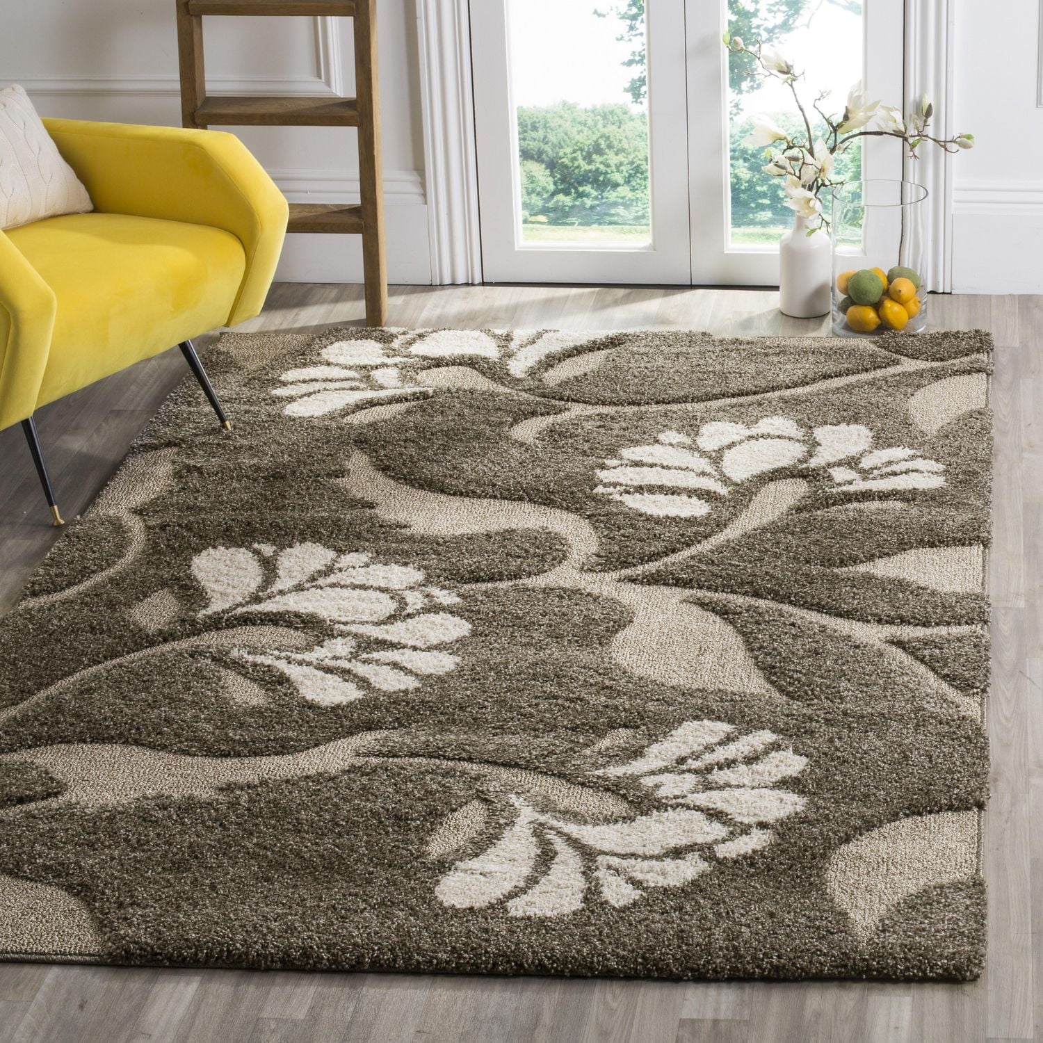 Click here for Safavieh Florida Teodor Floral Shag Area Rug 4 Ft.... prices