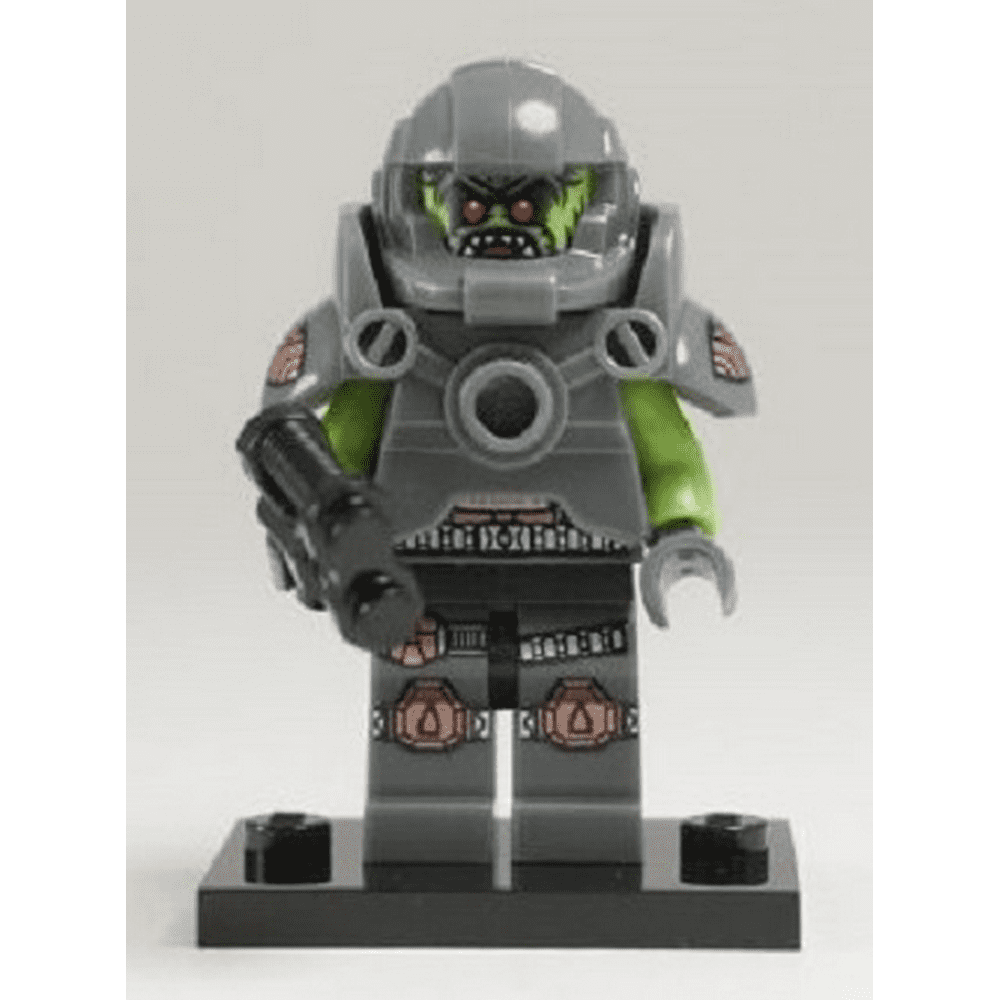 LEGO Collectible Series 9 Alien Avenger Minifigure - Complete Set ...