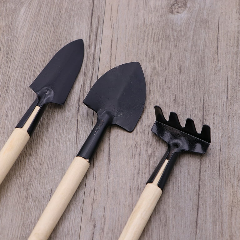 Small Garden Spade