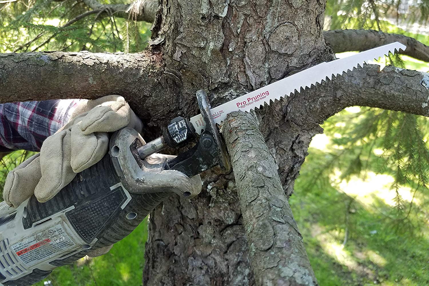 Pruning blade for a reciprocating saw store