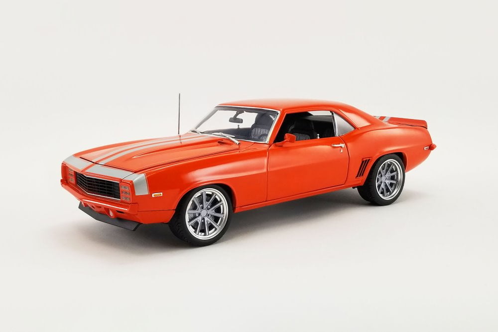1969 Chevy Camaro Restomod, Hugger Orange - Acme A1805720 - 1/18 scale ...