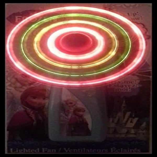 Disney Frozen Light Up Fan - Walmart.com