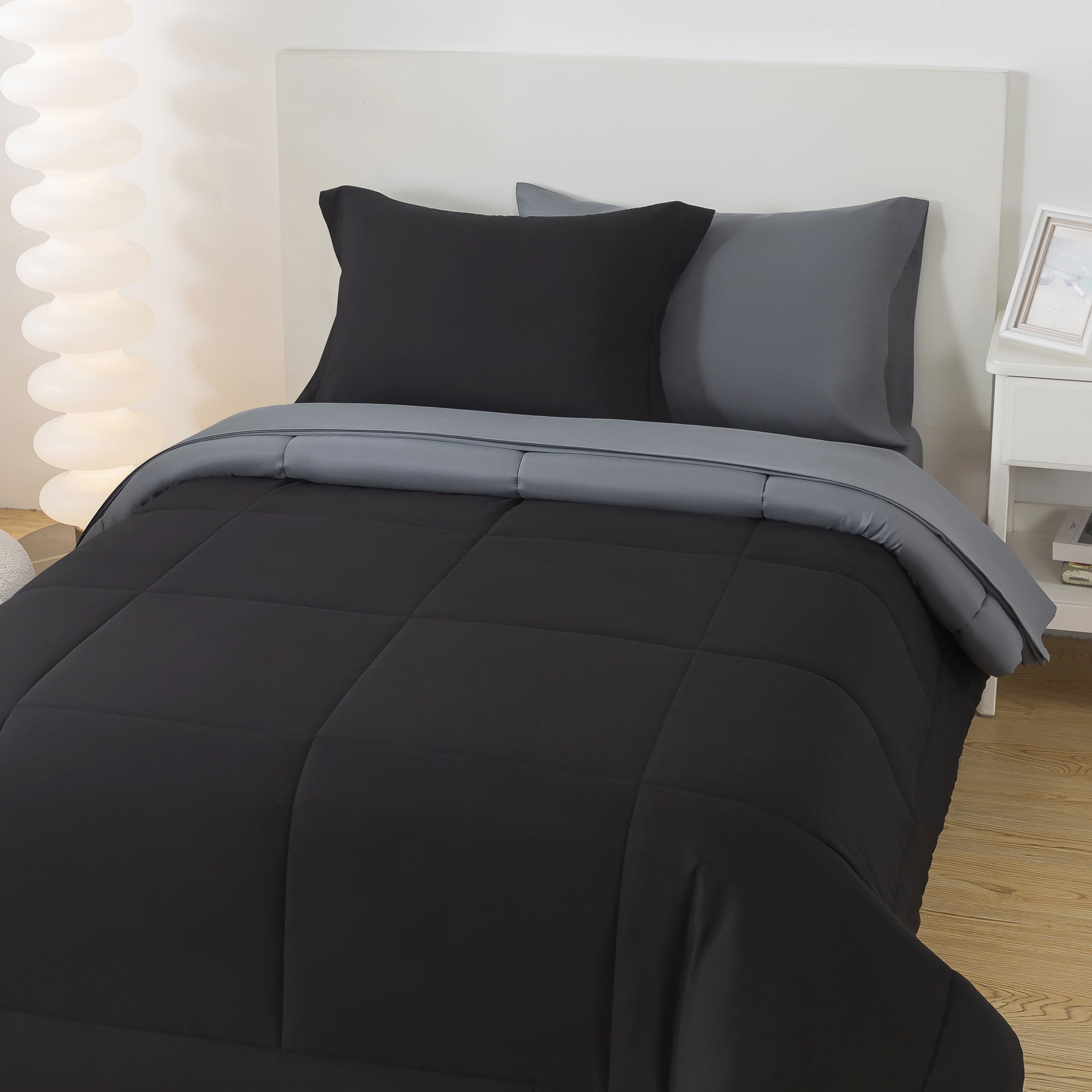 Click here for Mainstays 5-Piece Black Bed In A Bag  Twin-Xl prices