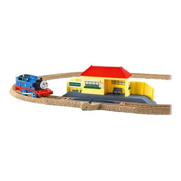 Thomas & Friends Wood Lift & Load Cargo Train Track Set - Walmart.com