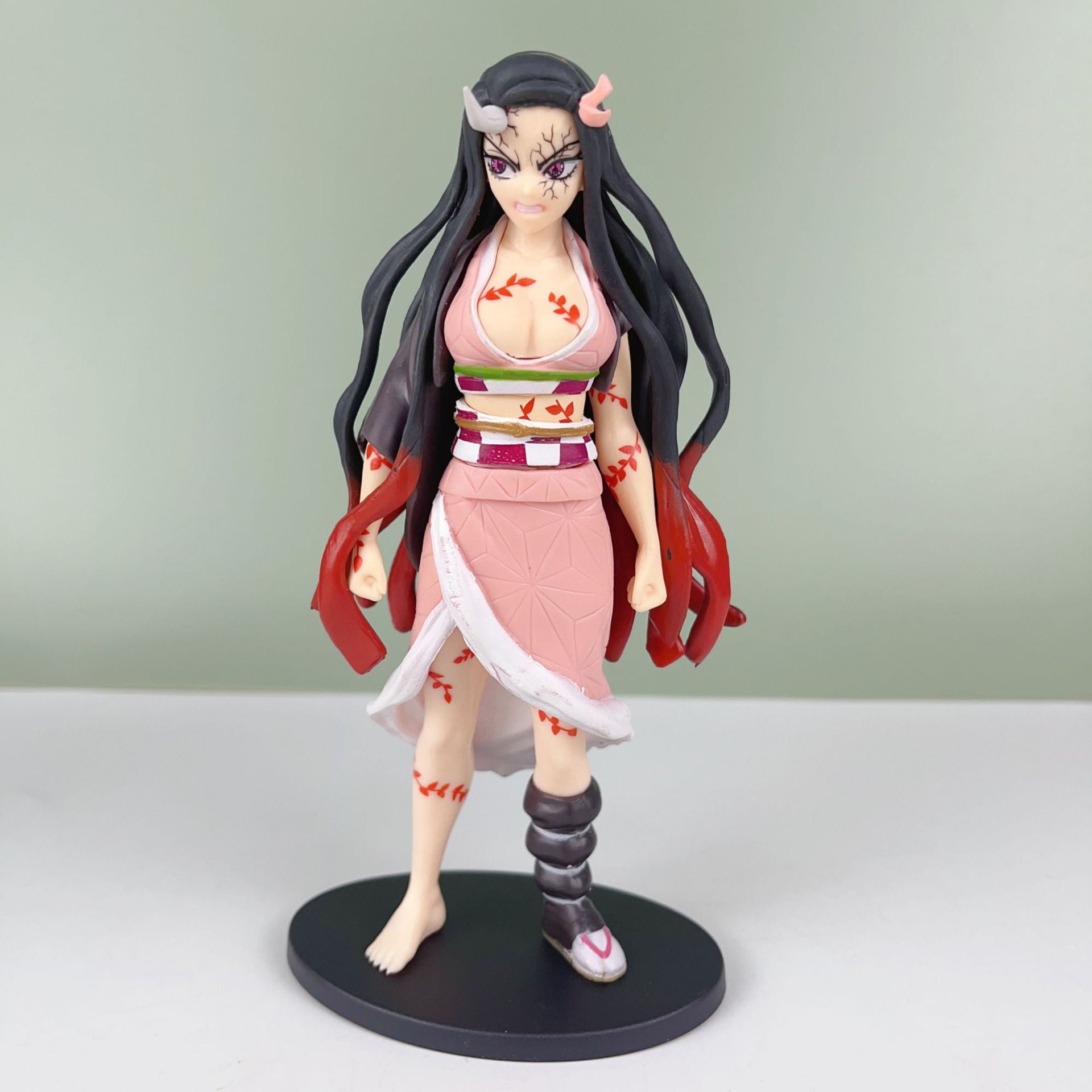 Demon Slayer: Kimetsu no Yaiba Figura 21 Nezuko Zenitsu Llama Pilar ...
