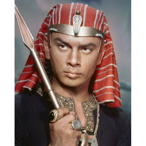 Yul Brynner stunning studio portrait as Ramses 1956 The Ten ...