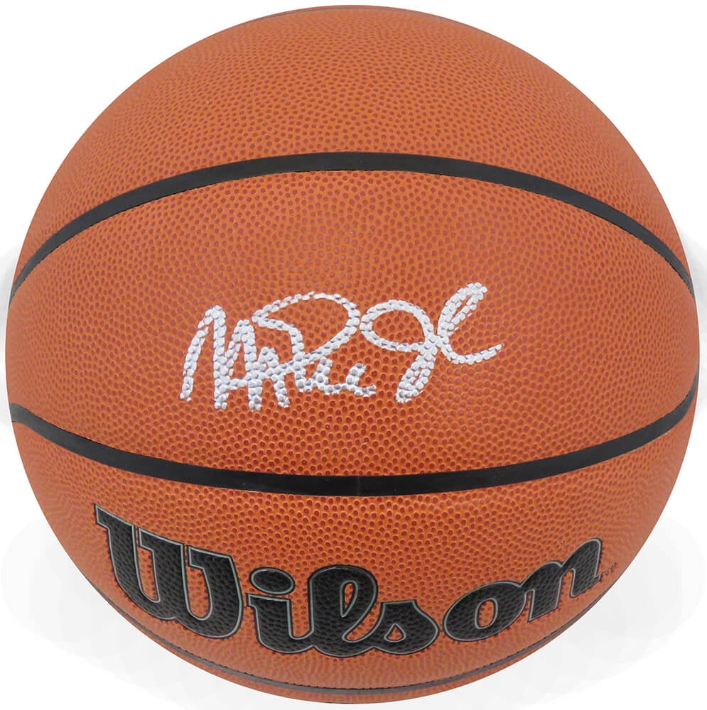 Magic Johnson Signed Wilson Indoor/Outdoor NBA Basketball - Walmart.com