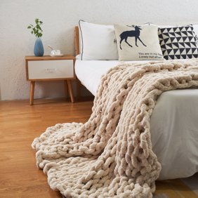 Disney The Muppets Muppet Mania 46" x 60" Micro-Raschel Throw Blanket ...