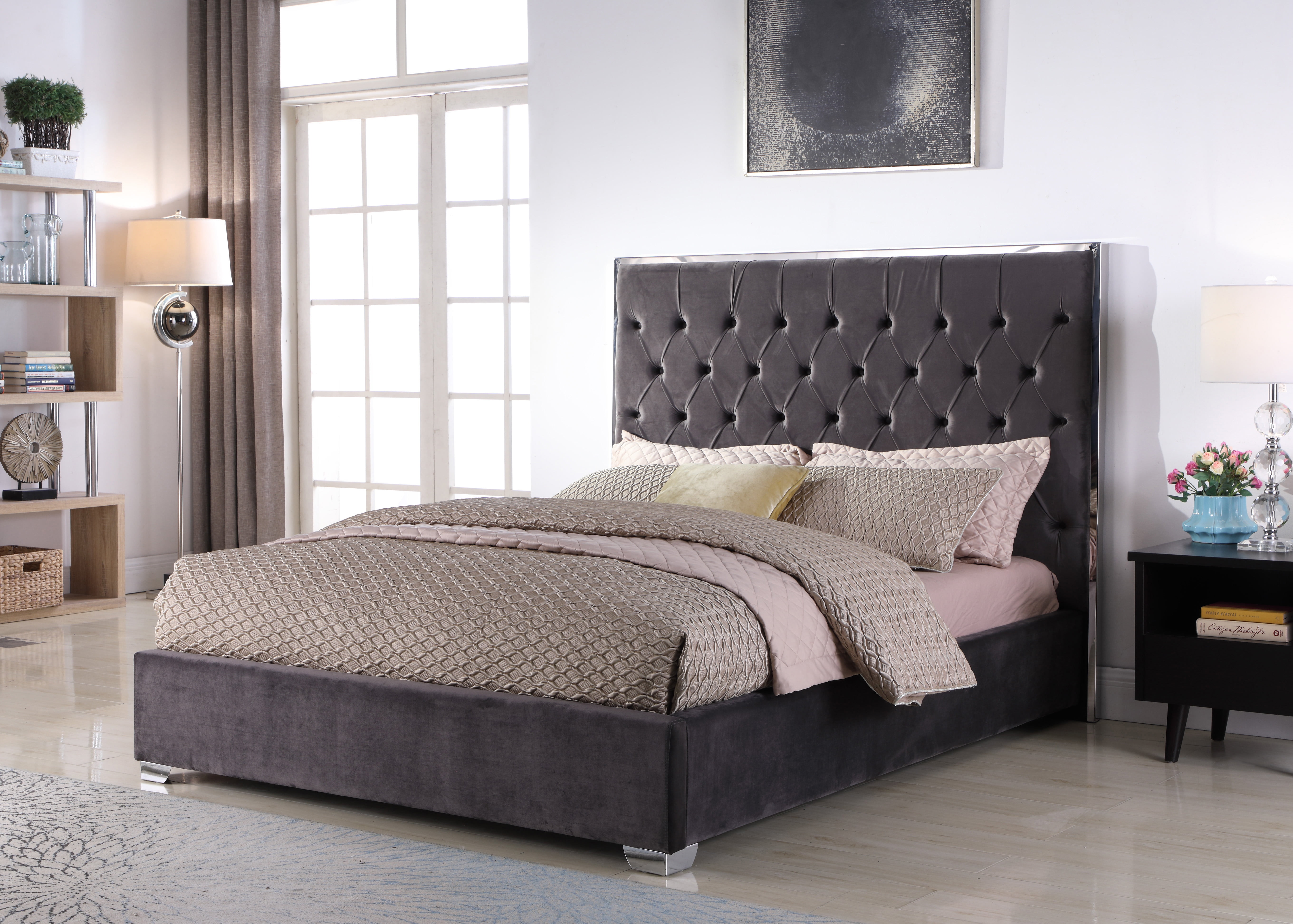 Best Master Furniture Natasha Eastern King Velvet Platform Bed, Dark ...