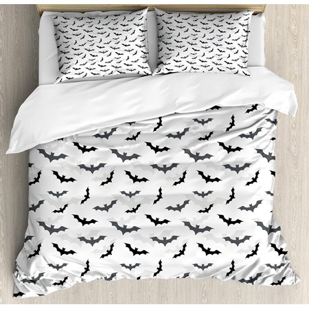Goth Duvet Cover Set, Halloween Concept Silhouette of Flying Bats and ...