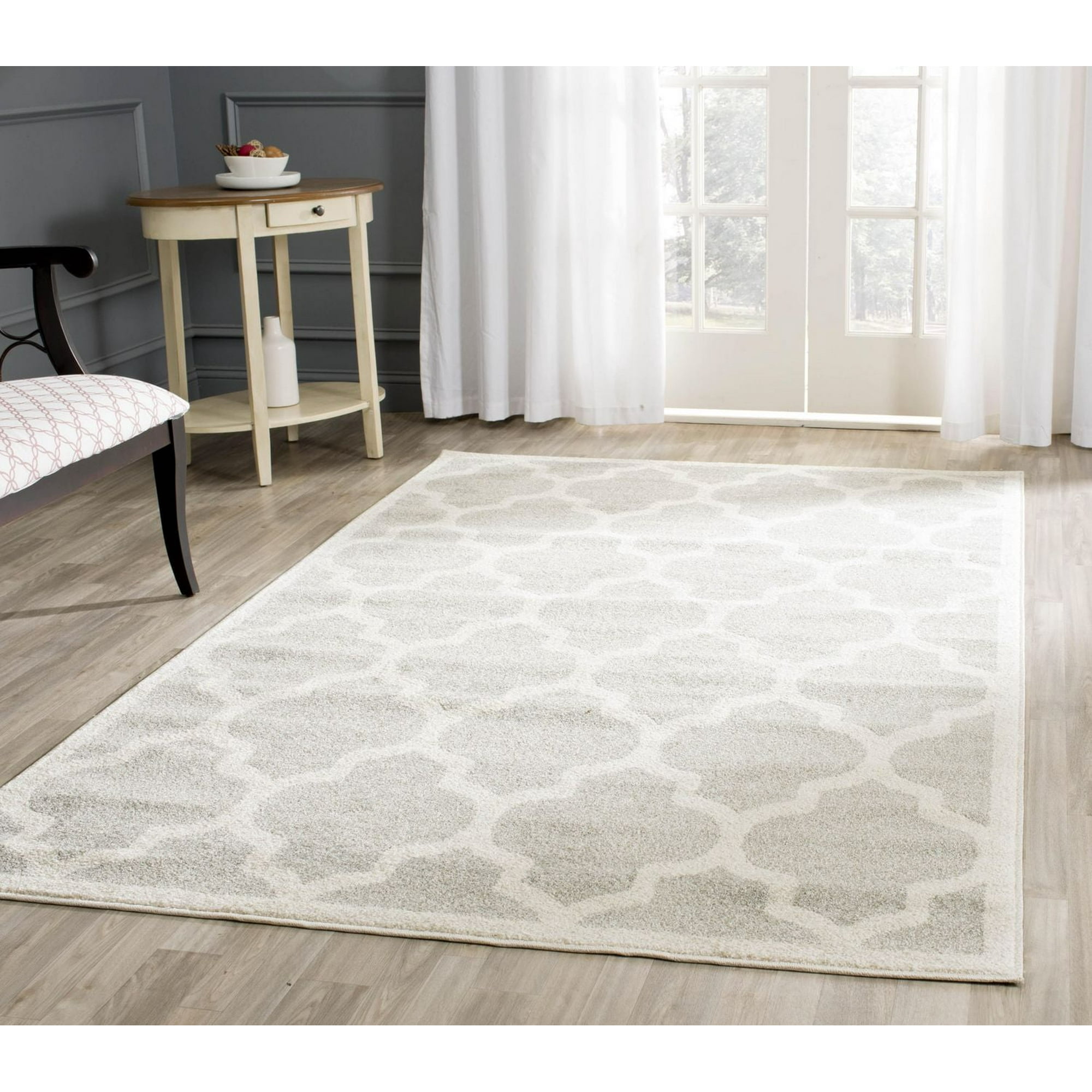 Click here for Safavieh Amherst Roderick Geometric Area Rug 26 X... prices