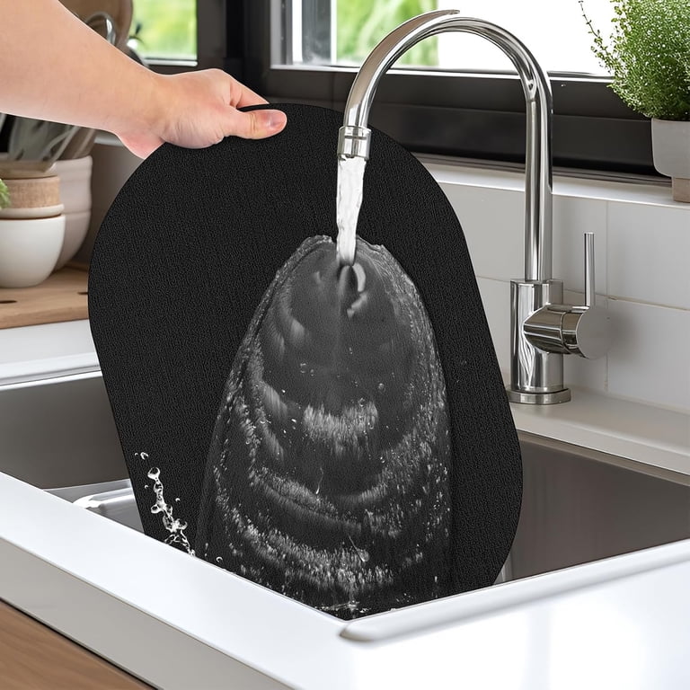 Faux Leather Oval Placemats Set of 8, Black | Non-Slip & Heat Resistant ...