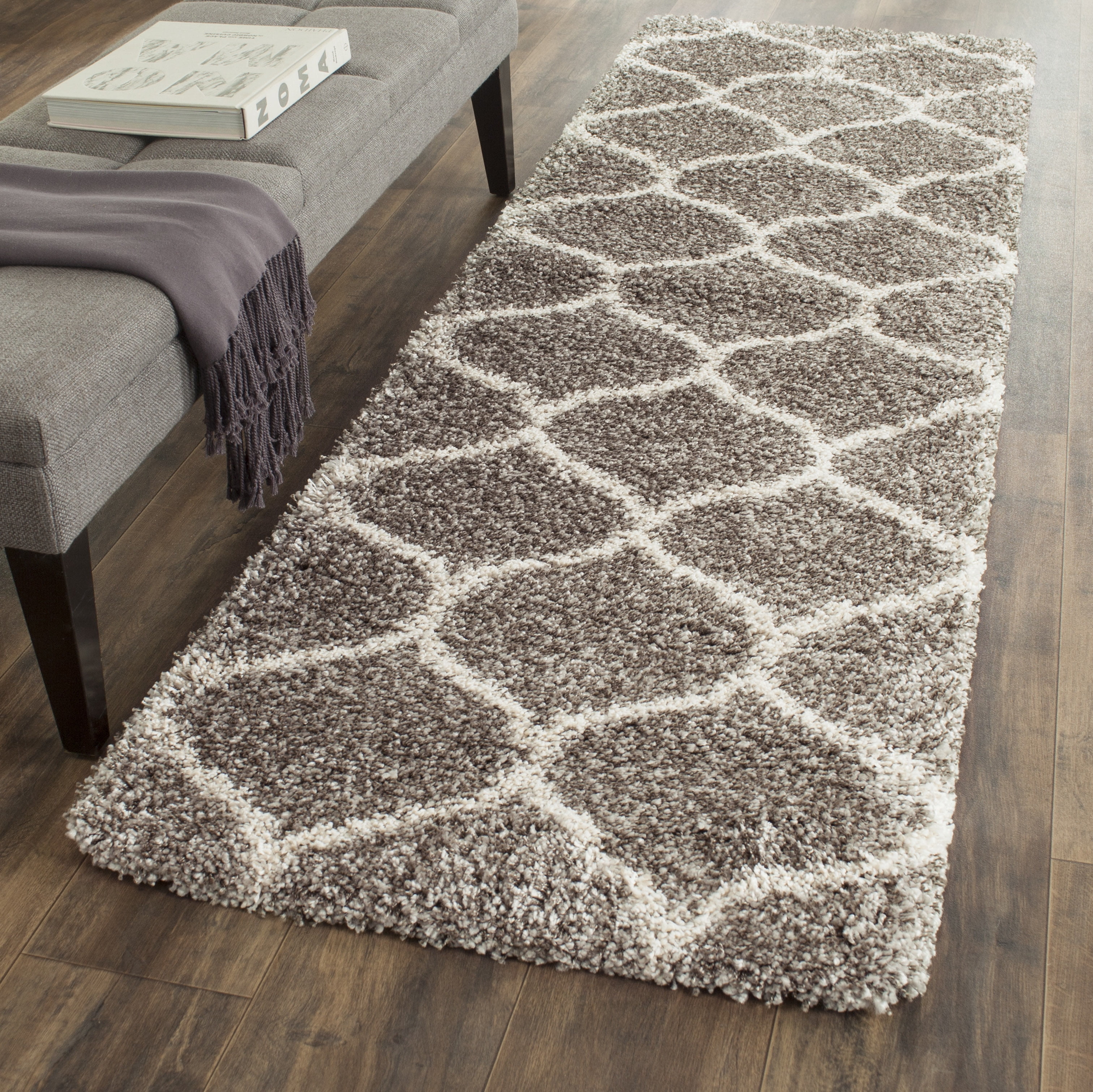 Safavieh Hudson Arline Geometric Shag Runner Rug, Grey/Ivory, 2'3" x 8 ...