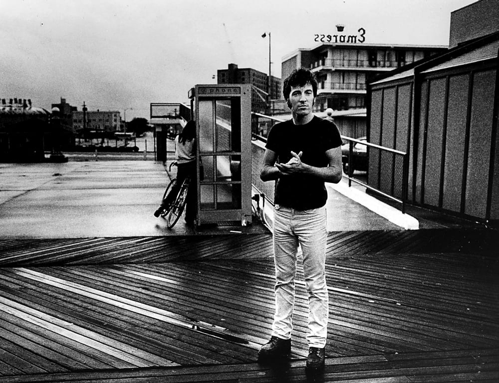 Bruce Springsteen In Atlantic City New Jersey Photo Print 30 X 24