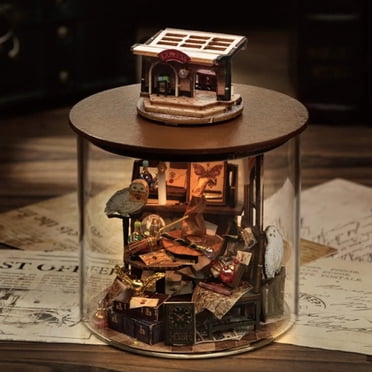 Miniature Wizardi Roombox Kit Dollhouse Kit