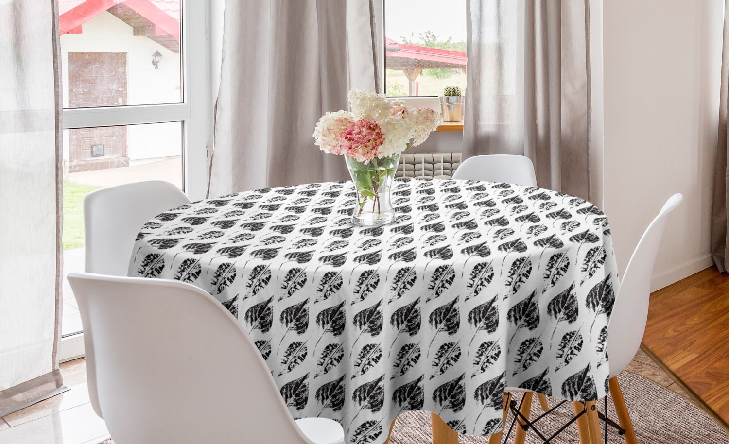 Leaves Round Tablecloth, Monochrome Pattern of Fall Oak Leaves Inky and ...