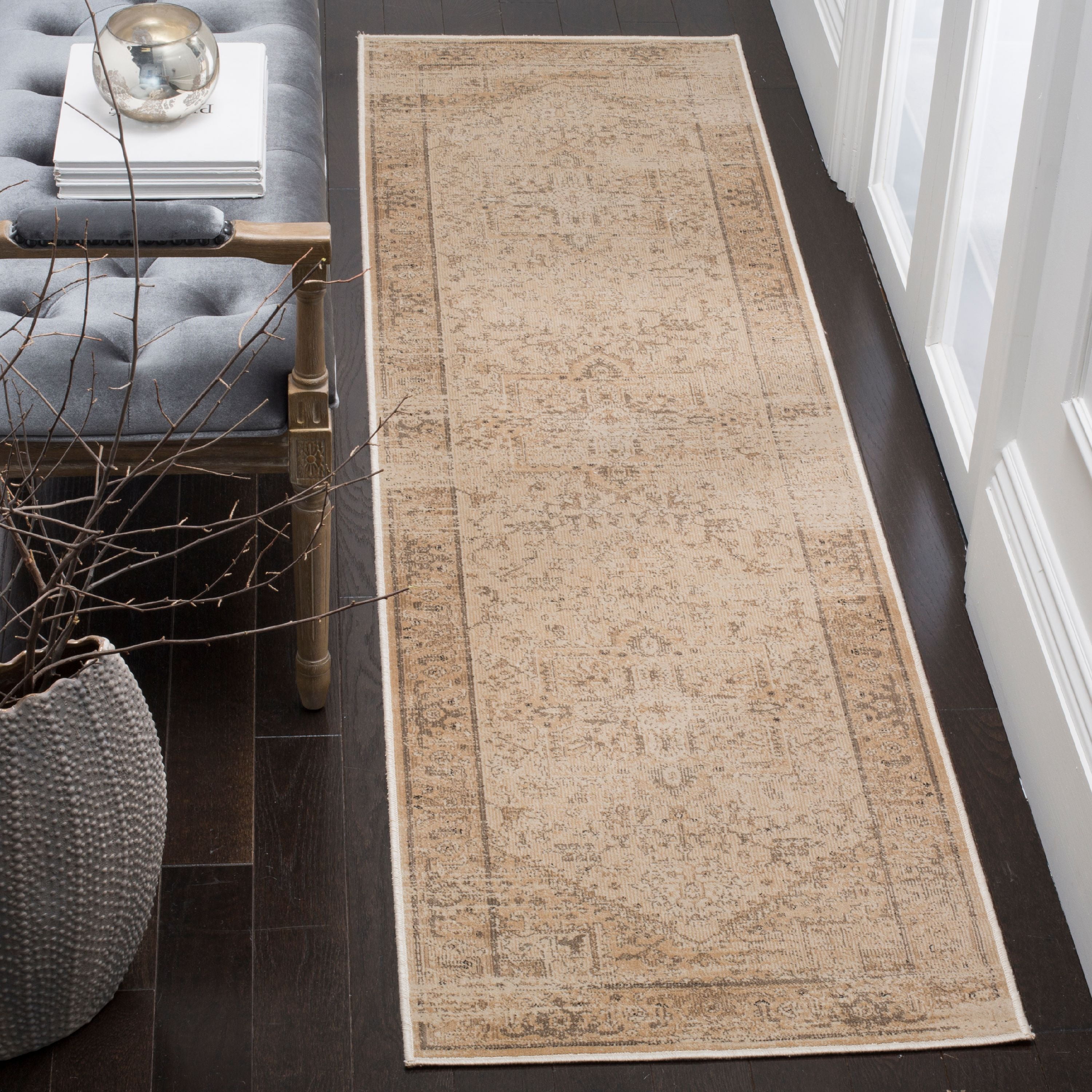 SAFAVIEH Vintage Adrian Traditional Runner Rug, Stone, 2'2" x 8 ...