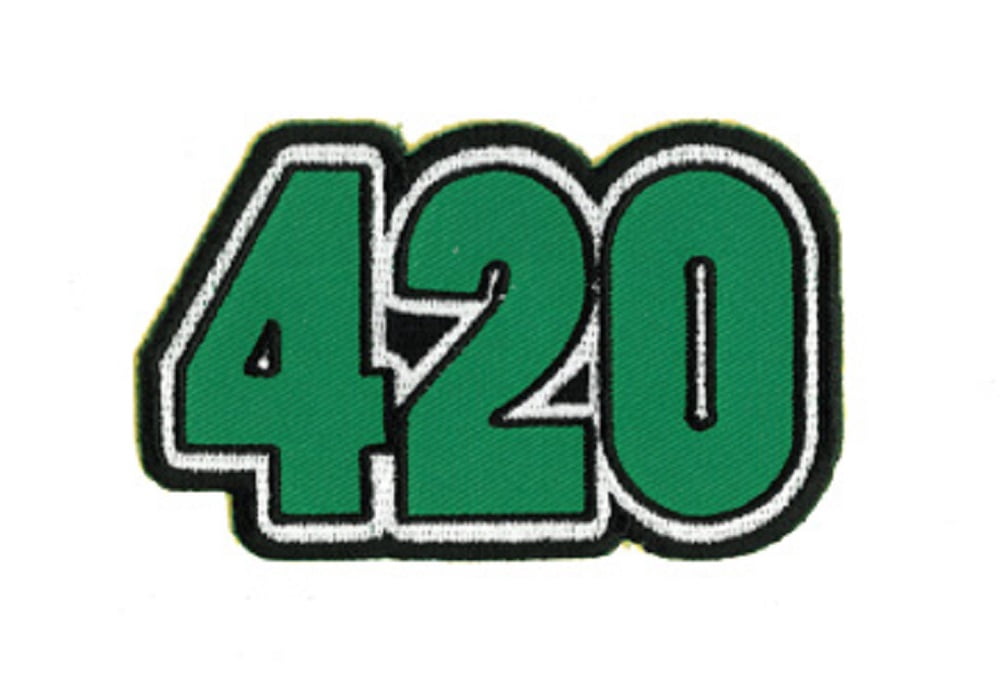 "420" PATCH - White Border in Green "420" Art By Matt Stewart ...