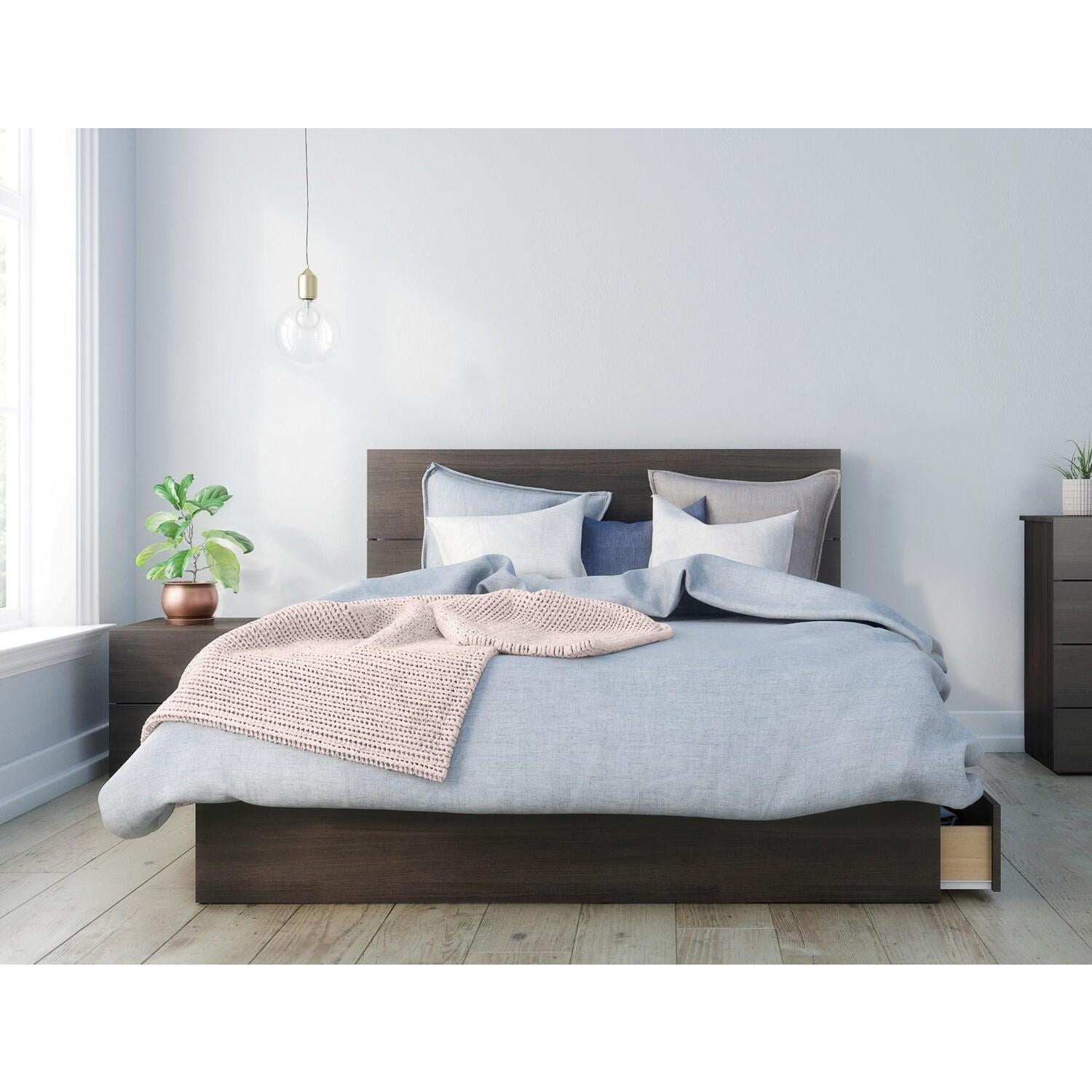 Alaska Queen Size Bed - Hanaposy
