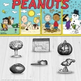 Monopoly: Peanuts Collector's Edition - Charlie Brown & Snoopy Game, 6 ...