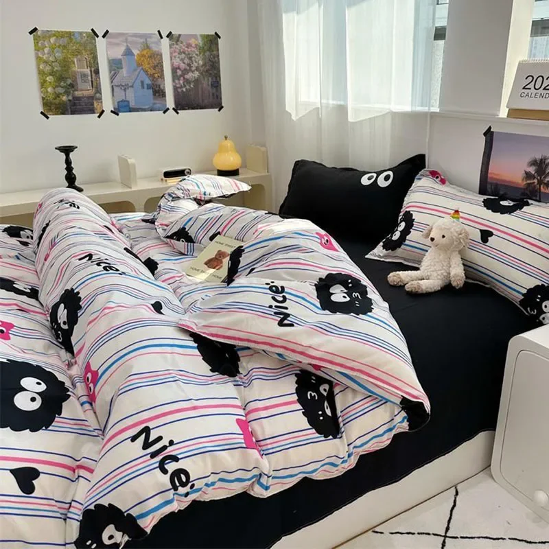 Sanrio Kuromi Hello Kitty-edredón de cama, juego de cuatro piezas ...