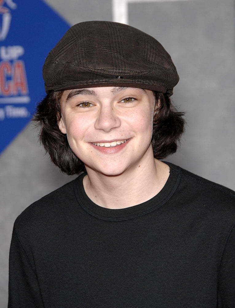 Logan Manus At Arrivals For College Road Trip Premiere, El Capitan ...