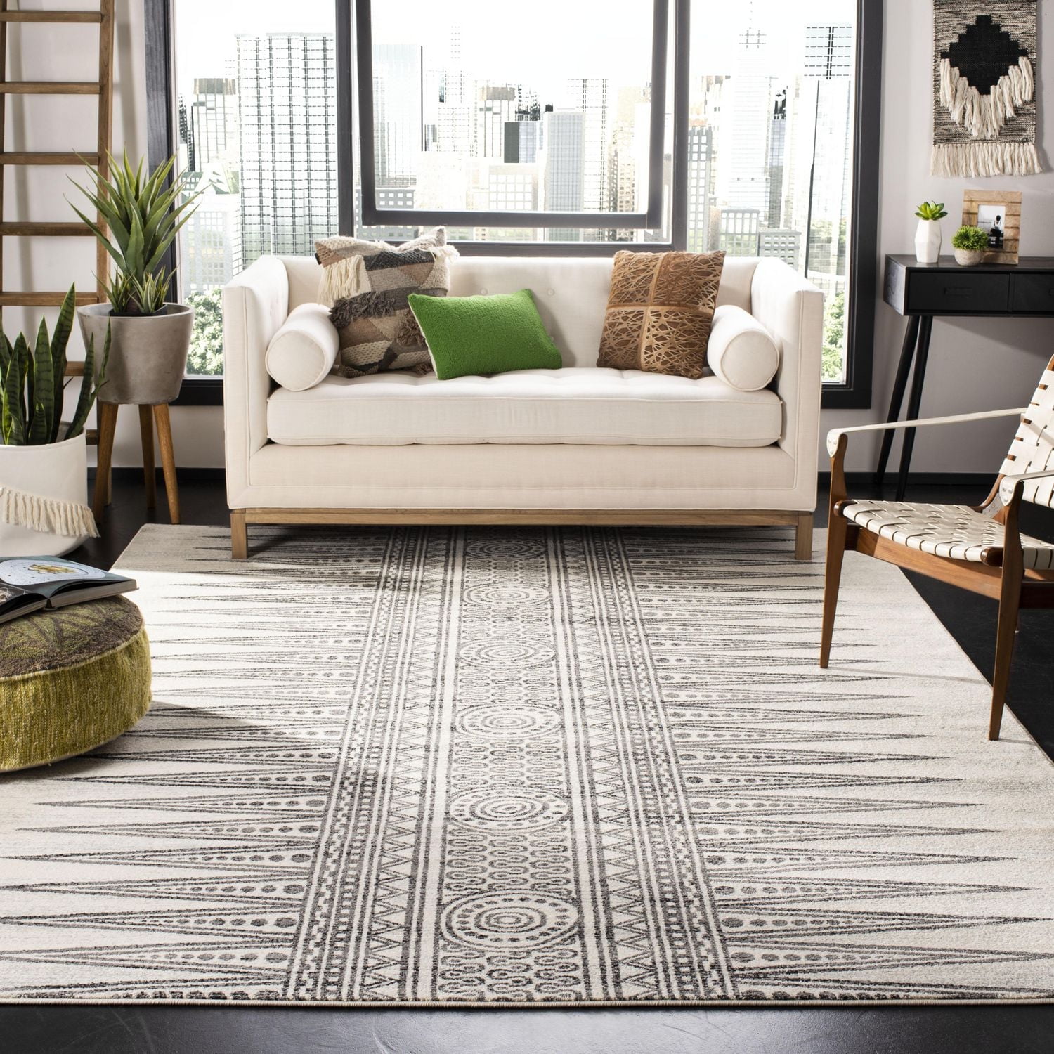 Click here for Safavieh Evoke Keisha Abstract Geometric Area Rug... prices