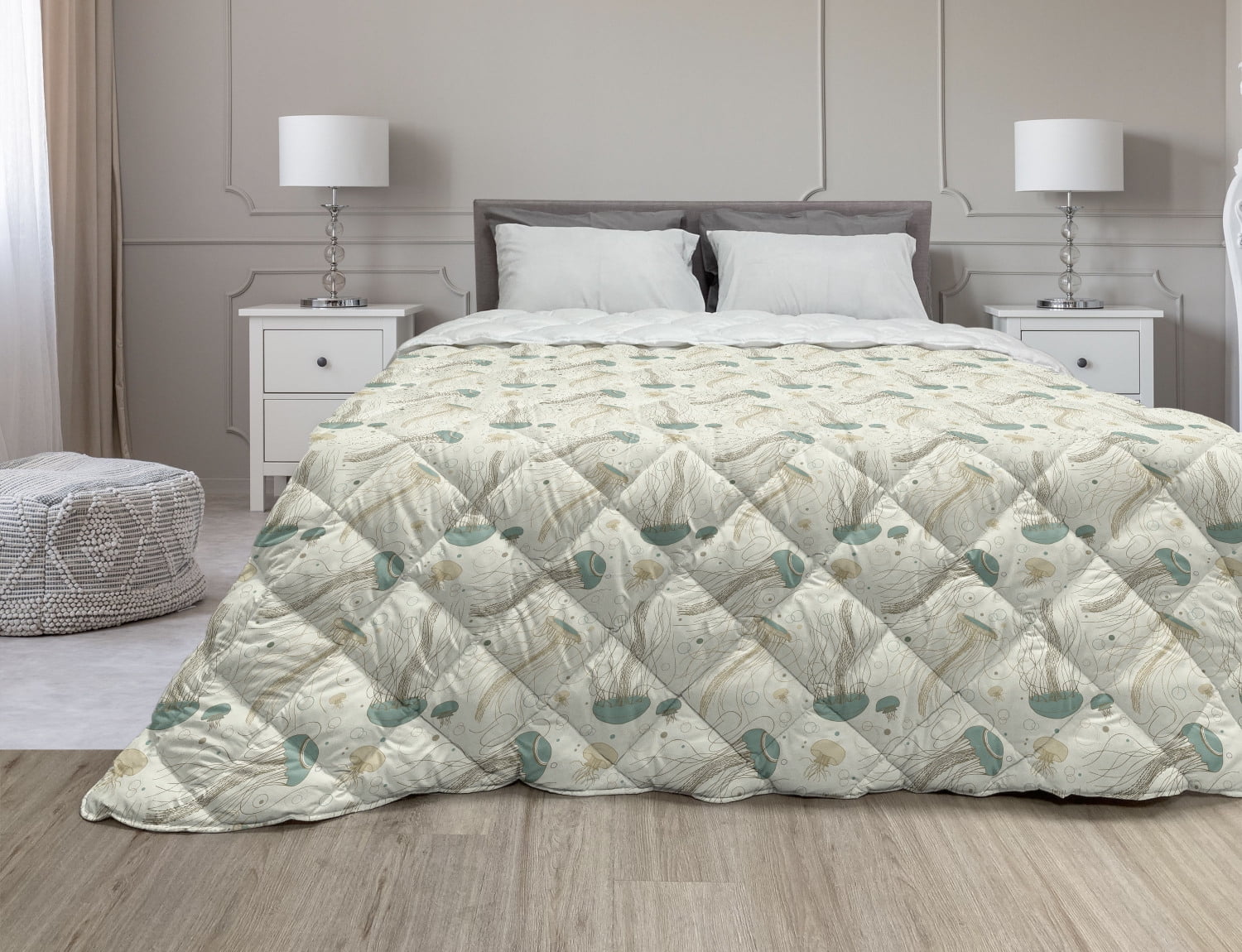 Antelope Down Alternative Comforter, Outline Drawings Pattern of ...