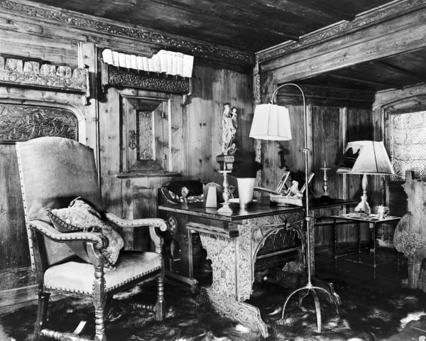 Print: Carinhall, Hermann Goering's Privatraum (Gotisches Zimmer), 1940 ...