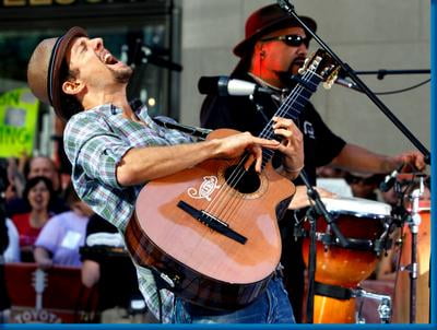 Jason Mraz Singing Poster Art Poster 24x36 Unframed, Age: Adults ...