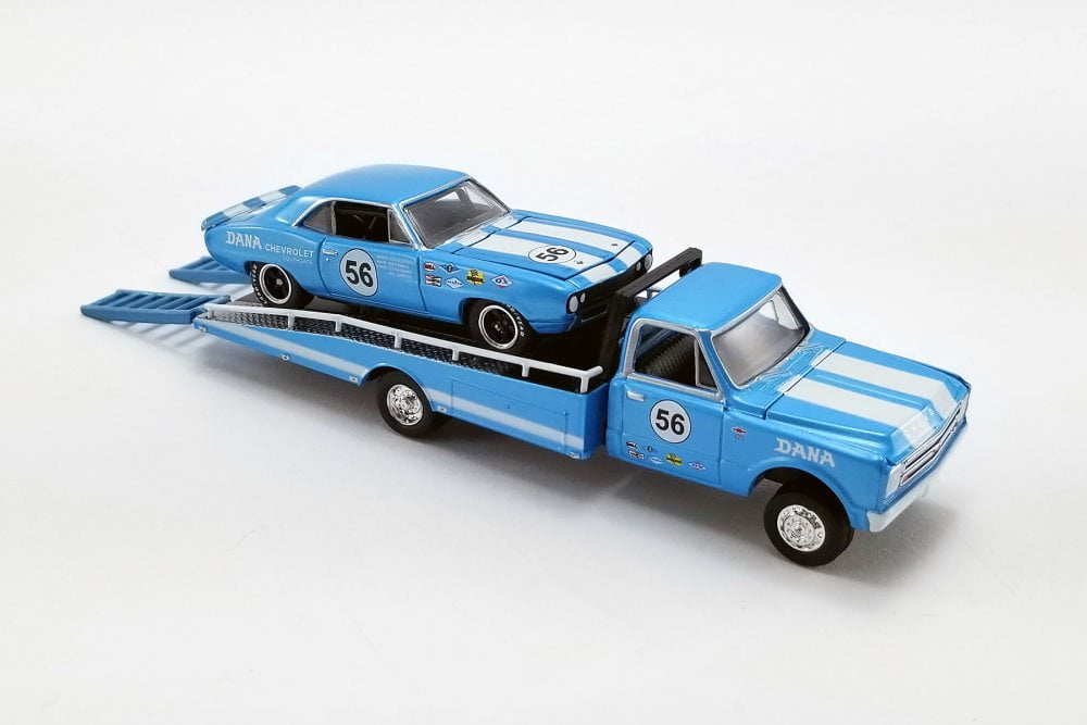 1967 Chevy C-30 Ramp Truck w/ 1970 Chevy Camaro #5 Greenlight 51345 - 1 ...