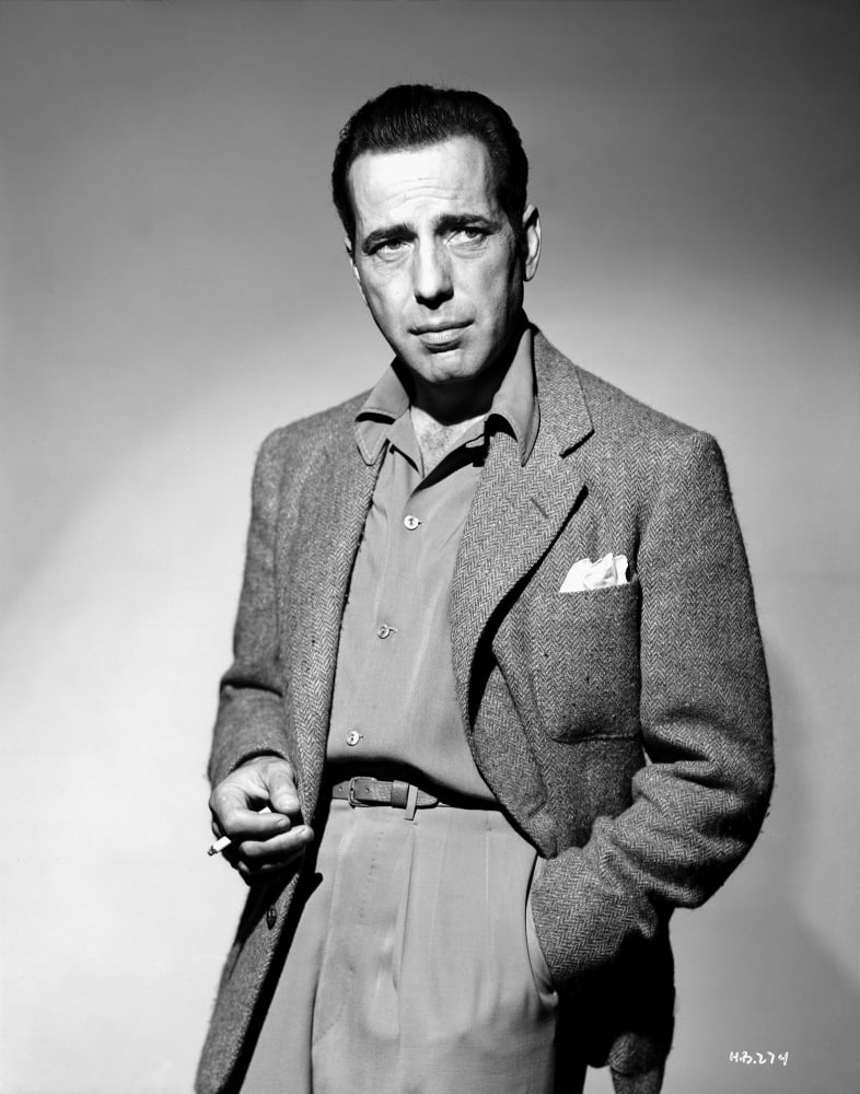 Humphrey Bogart smoking in a sports coat Photo Print (8 x 10) - Walmart.com