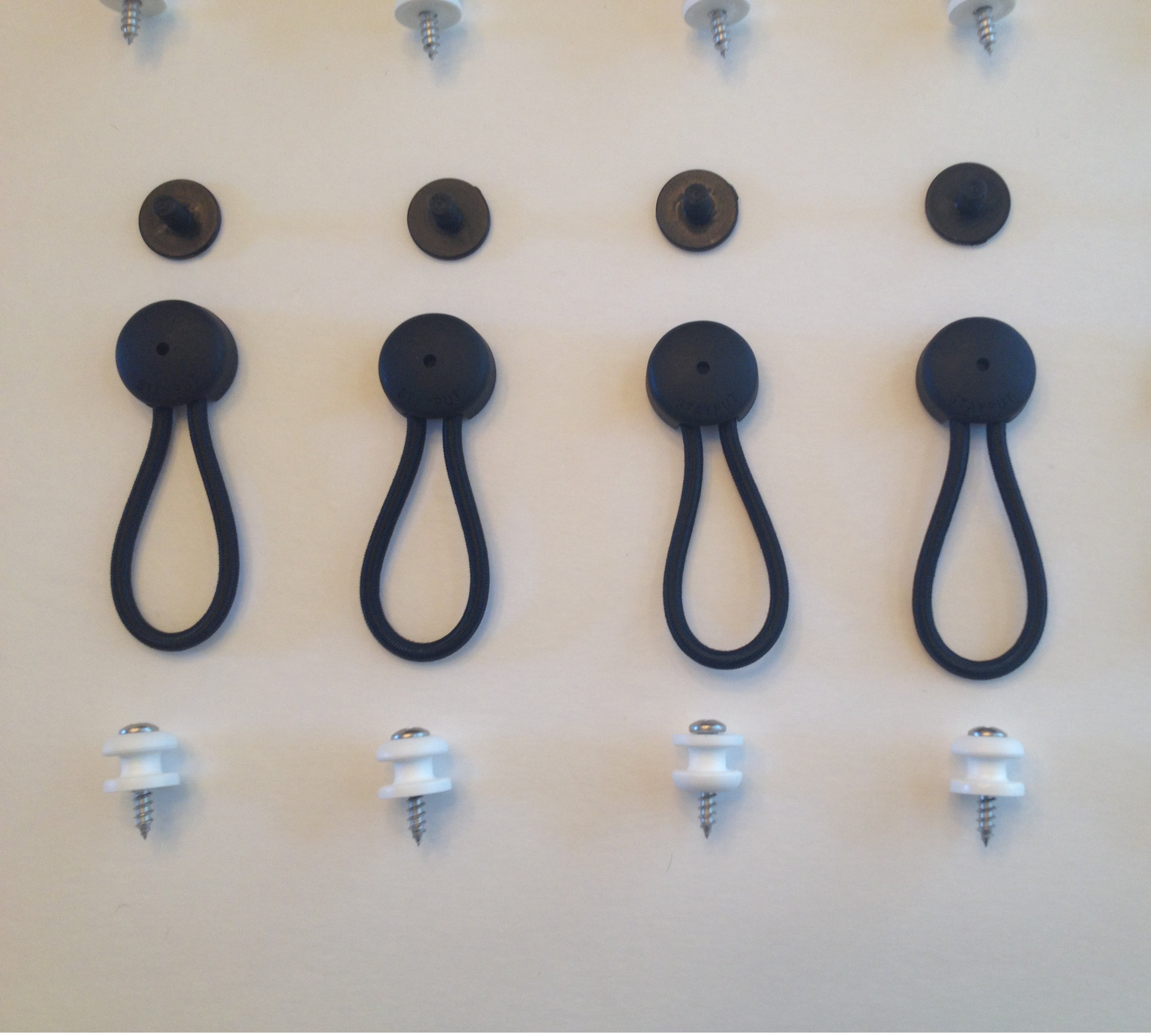 Stayput Black Shock Cord And Fastener 4 Pk W White Knobs And 10
