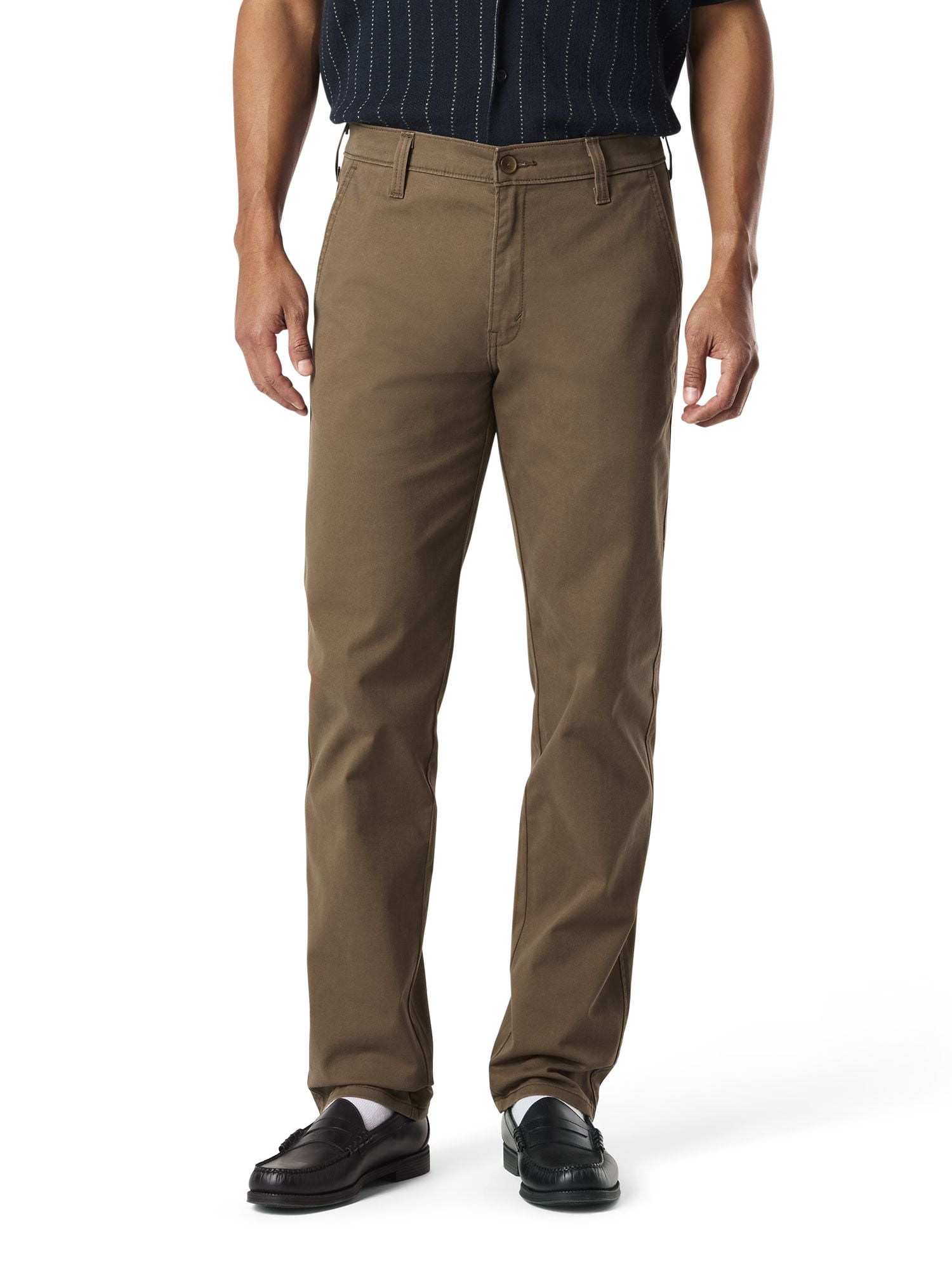 Levi Strauss Signature™ Men’s Essential Straight Chino - Walmart.ca